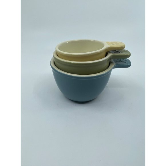 Hallmark | Kitchen | Vintage Ceramic 3pc Measuring Cup Set | Poshmark